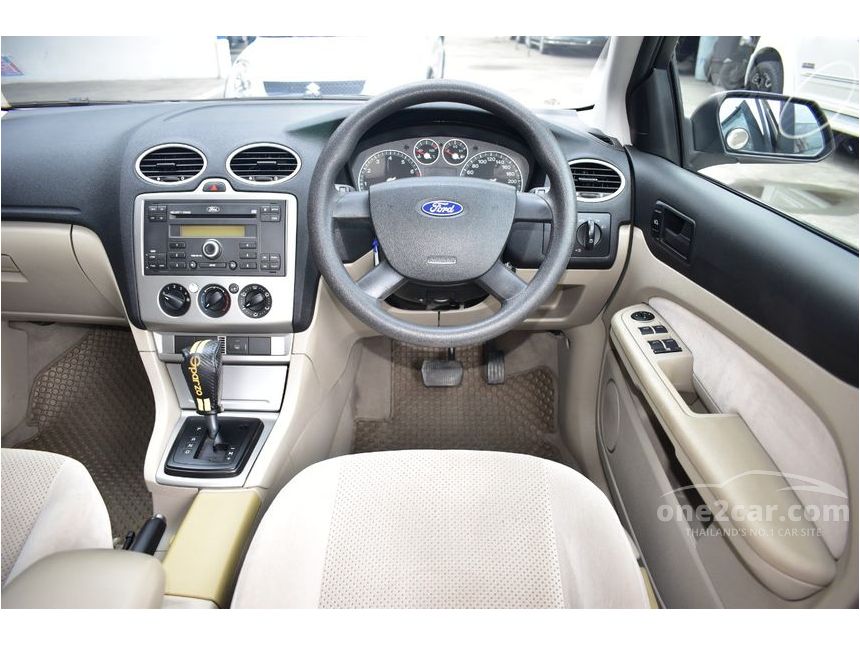 Ford Focus 2006 Ghia 1.8 in กรุงเทพและปริมณฑล Automatic Sedan สีน้ำตาล ...