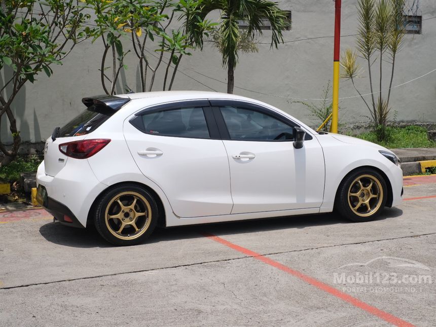 Jual Mobil Mazda 2 2015 GT 1.5 di DKI Jakarta Automatic Hatchback Putih Rp 175.000.000 - 7889293 ...