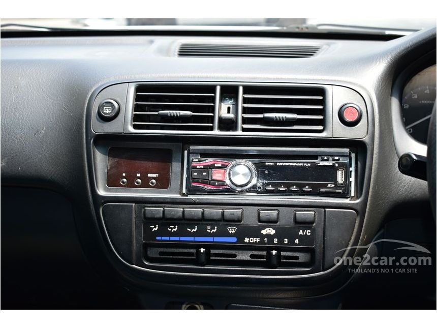 Honda Civic 2000 VTi 1.6 in กรุงเทพและปริมณฑล Automatic Sedan สีเงิน ...