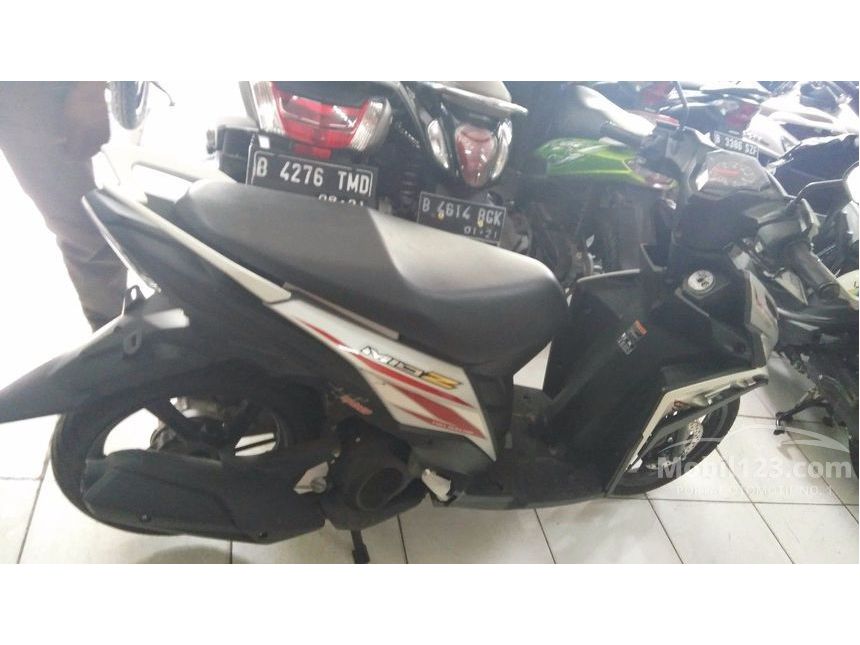 Jual Motor Yamaha Mio 2016 Z 0.1 di DKI Jakarta Automatic Others Silver ...