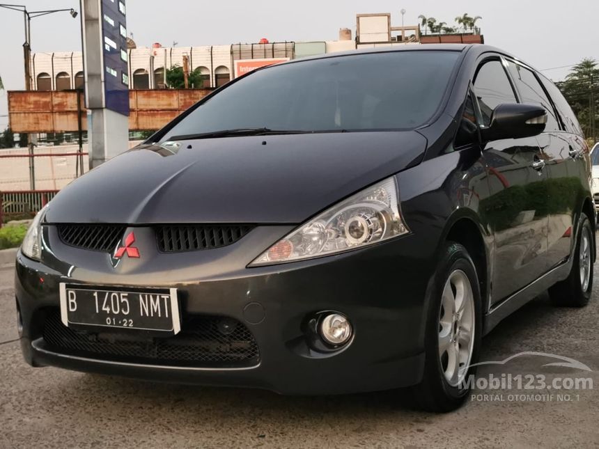 Jual Mobil Mitsubishi Grandis 2010 GLS 2.4 di DKI Jakarta Automatic MPV ...