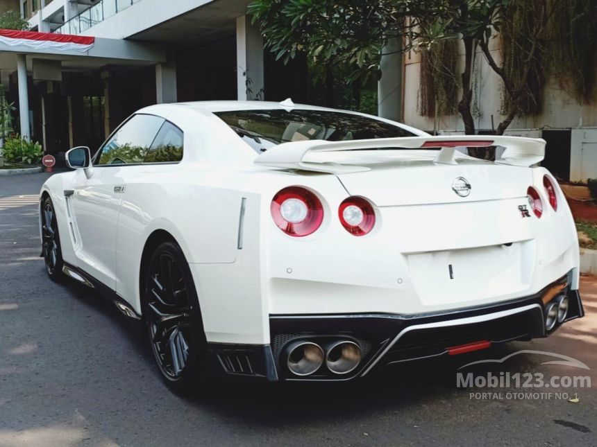 Jual Mobil Nissan GT-R 2019 3.8 di DKI Jakarta Automatic Coupe Putih Rp ...