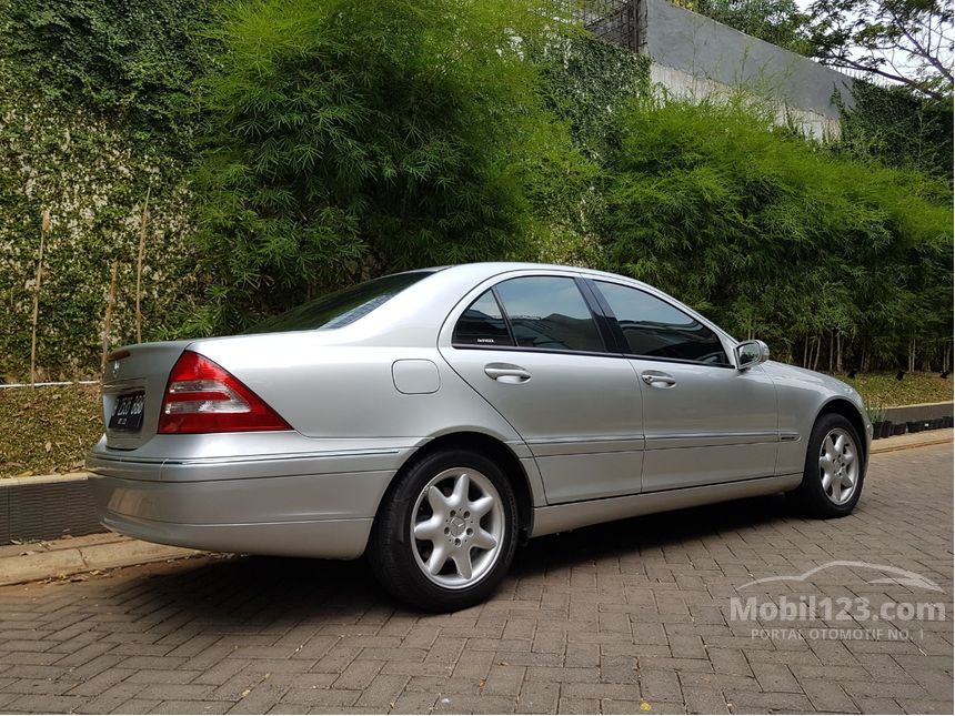 Jual Mobil Mercedes-Benz C240 2002 Elegance 2.6 di DKI Jakarta ...