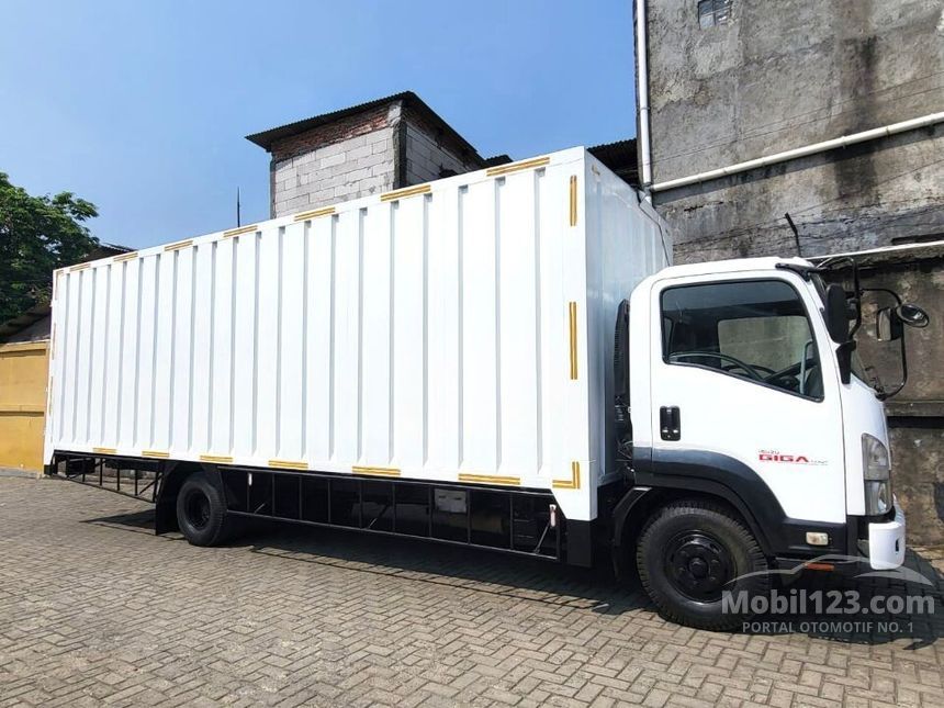 Jual Mobil Isuzu Giga 2011 FRR 90 Q 5.2 di DKI Jakarta Manual Trucks ...