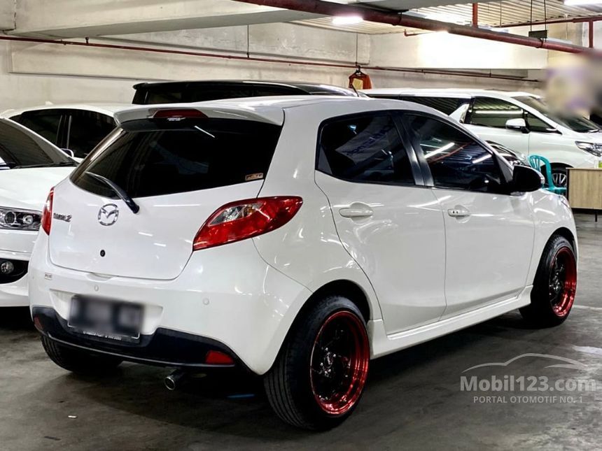 Jual Mobil Mazda 2 2012 RZ 1.5 di DKI Jakarta Automatic Hatchback Putih ...
