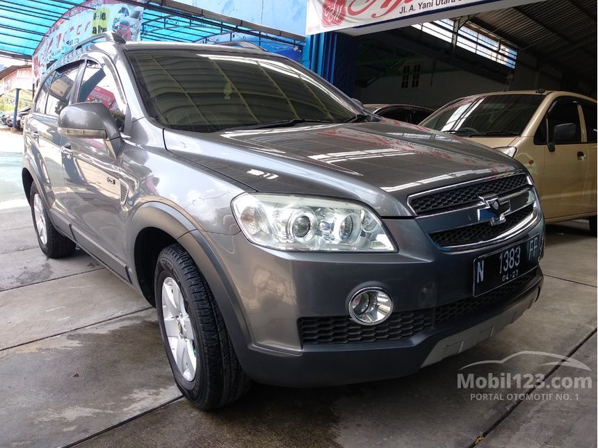 Jual Mobil Chevrolet Captiva 2010 2.0 di Jawa Timur Automatic SUV Abu ...