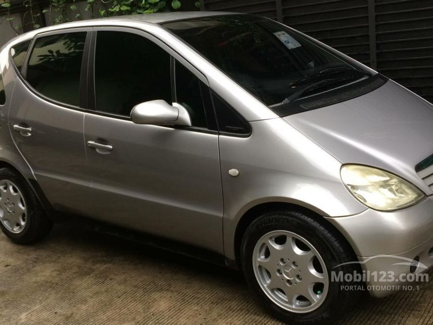 Jual Mobil Mercedes-Benz A140 2000 Classic 1.4 di DKI Jakarta Manual ...