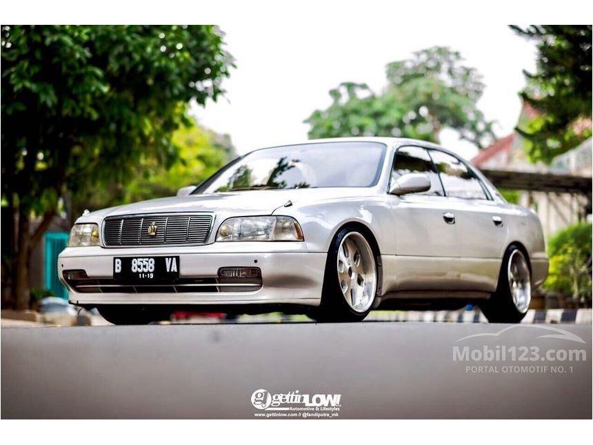 Jual Mobil Toyota Crown 1995 2.0 di Banten Automatic Sedan Putih Rp 120 ...