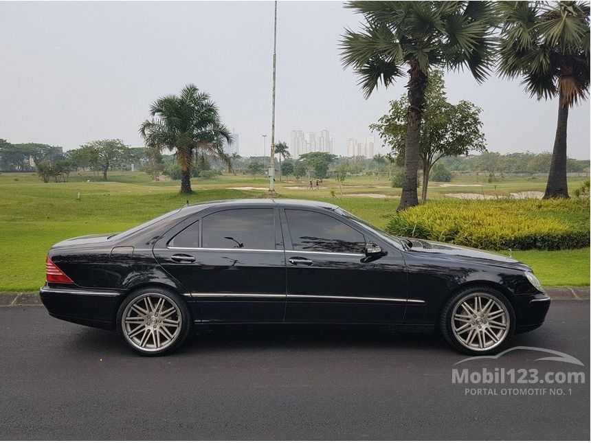 Jual Mobil Mercedes-Benz S280 2004 W220 2.8 di Jawa Timur Automatic Sedan Hitam Rp 210.000.000 ...