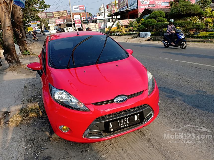Jual Mobil Ford Fiesta 2012 Style 1.4 di Banten Manual Hatchback Merah ...