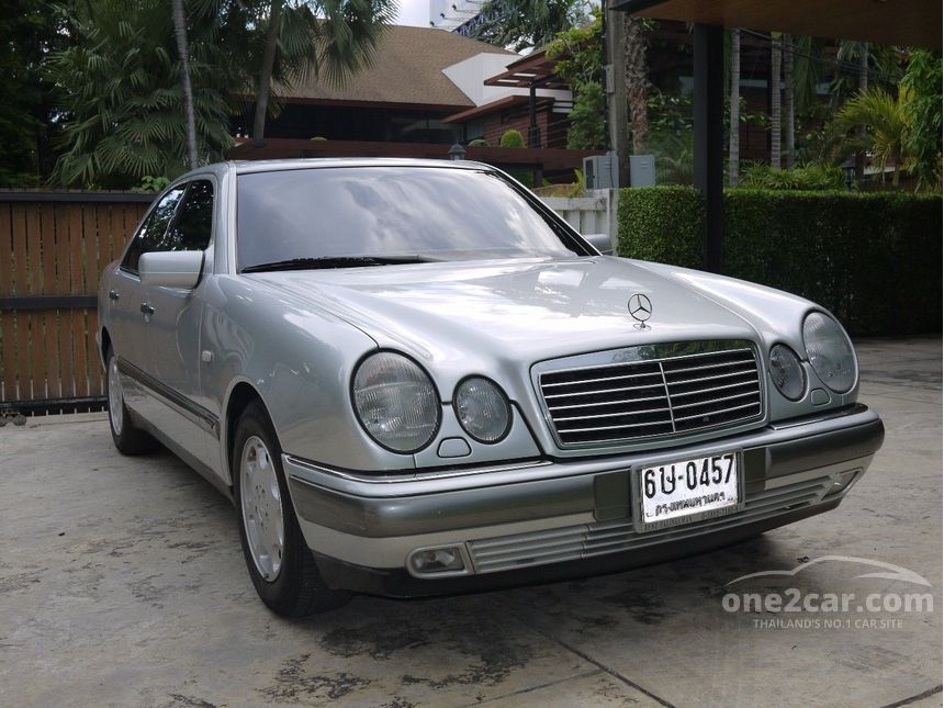 Mercedes-Benz E230 1996 Elegance 2.3 in กรุงเทพและปริมณฑล Automatic ...