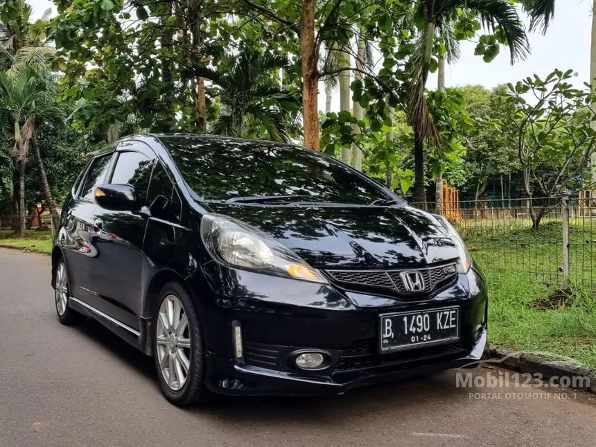 Jual Mobil Honda Jazz 2013 RS 1.5 di DKI Jakarta Automatic Hatchback Hitam Rp 157.000.000 ...