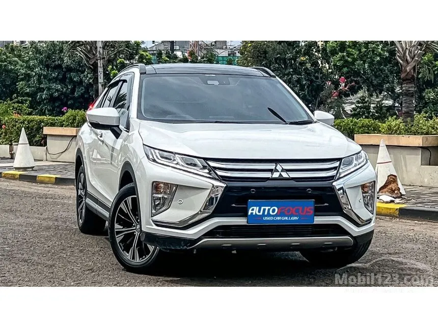 Jual Mobil Mitsubishi Eclipse Cross 2020 Ultimate 1.5 di DKI Jakarta ...