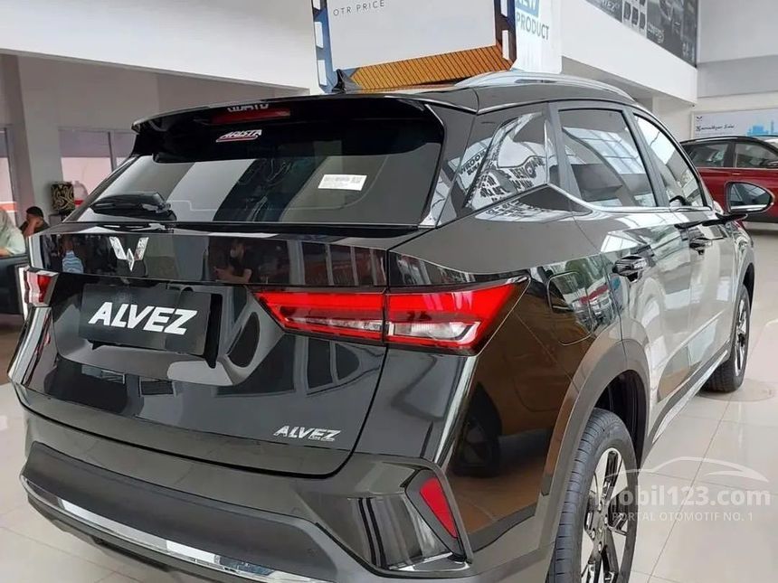 Jual Mobil Wuling Alvez 2024 EX 1.5 di Jawa Barat Automatic Wagon Hitam ...