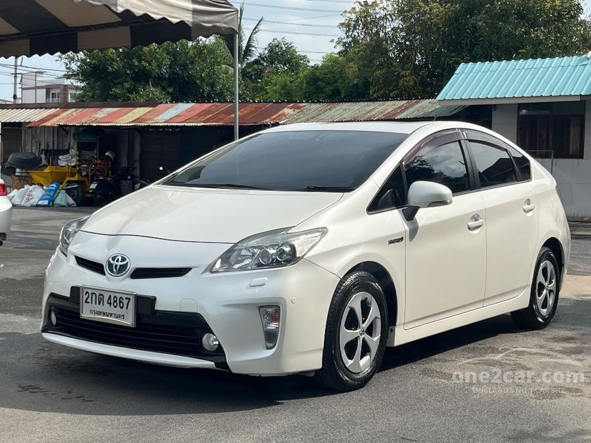 2013 Toyota PRIUS 1.8 (ปี 09-16) Hybrid Top grade Hatchback for sale on ...