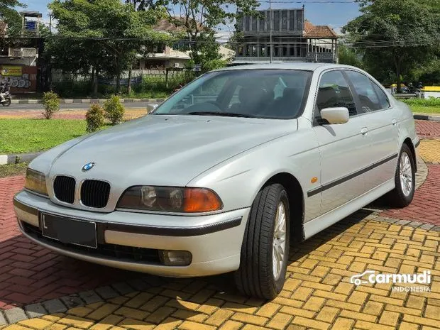Mobil Bekas Indonesia Salatiga Harga Terbaik | Carmudi