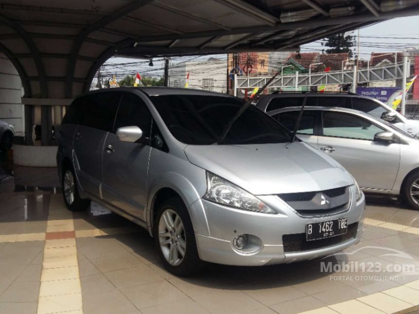 Jual Mobil Mitsubishi Grandis 2010 GT 2.4 di DKI Jakarta Automatic MPV ...