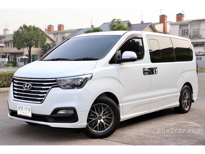 Hyundai Grand Starex 2018 VIP 2.5 in กรุงเทพและปริมณฑล Automatic Wagon ...