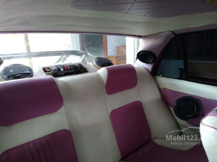 Jual Mobil Timor S-515i 1999 DOHC 1.5 di Jawa Timur Manual Sedan Putih ...