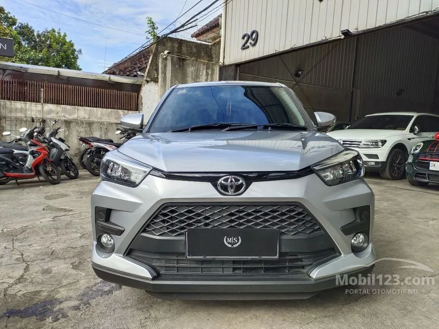 Jual Mobil Toyota Raize 2021 G 1.0 di Jawa Barat Automatic Wagon Silver ...