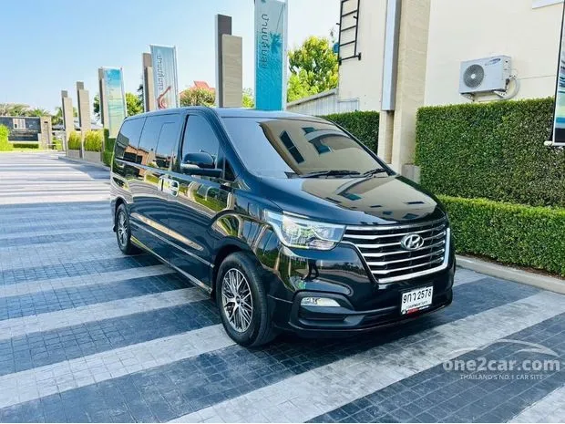 ซื้อรถ Hyundai Grand Starex มือสอง ภาคตะวันออก ราคาถูกที่สุดในตลาดรถมือ ...
