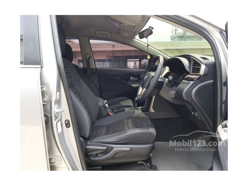 Jual Mobil Toyota Kijang Innova 2016 Q 2.4 di DKI Jakarta Automatic MPV ...