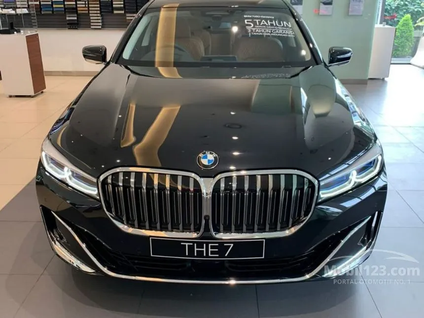 Jual Mobil BMW 740Li 2022 Opulence 3.0 di Jawa Barat Automatic Sedan ...