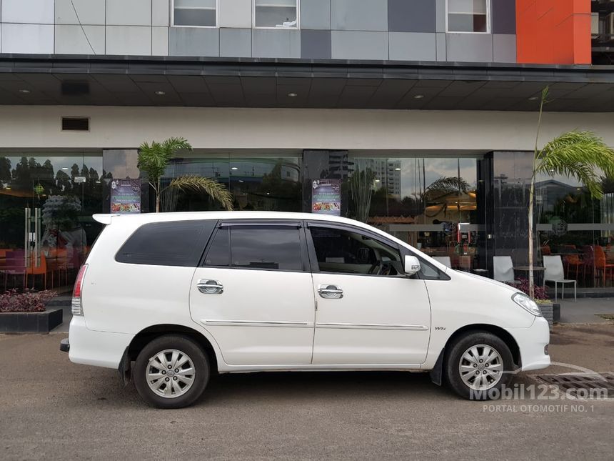 Jual Mobil Toyota Kijang Innova 2010 V 2.0 di DKI Jakarta Automatic MPV ...