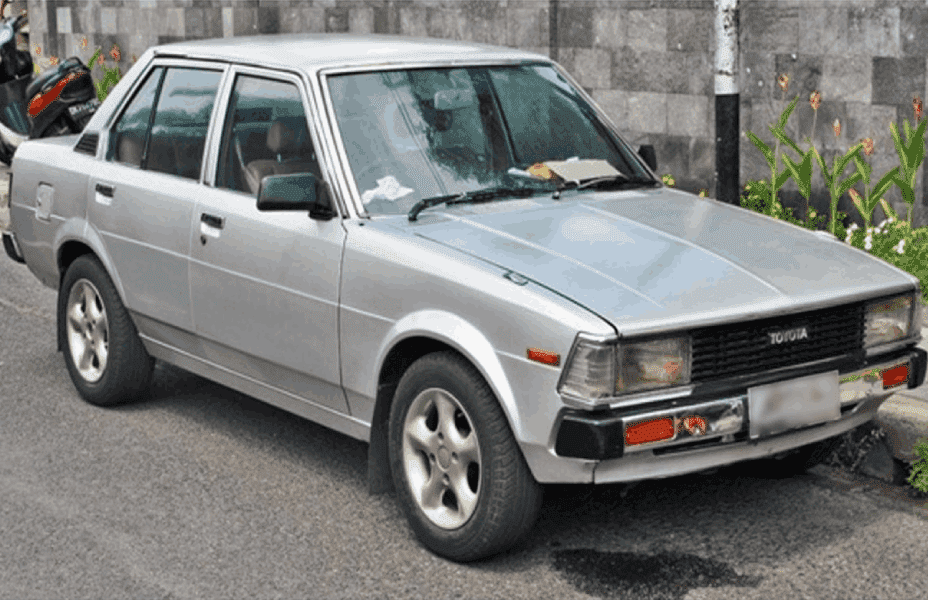 Serba Serbi Toyota Corolla DX, Sedan Retro yang Nyaman dan Bersahabat ...