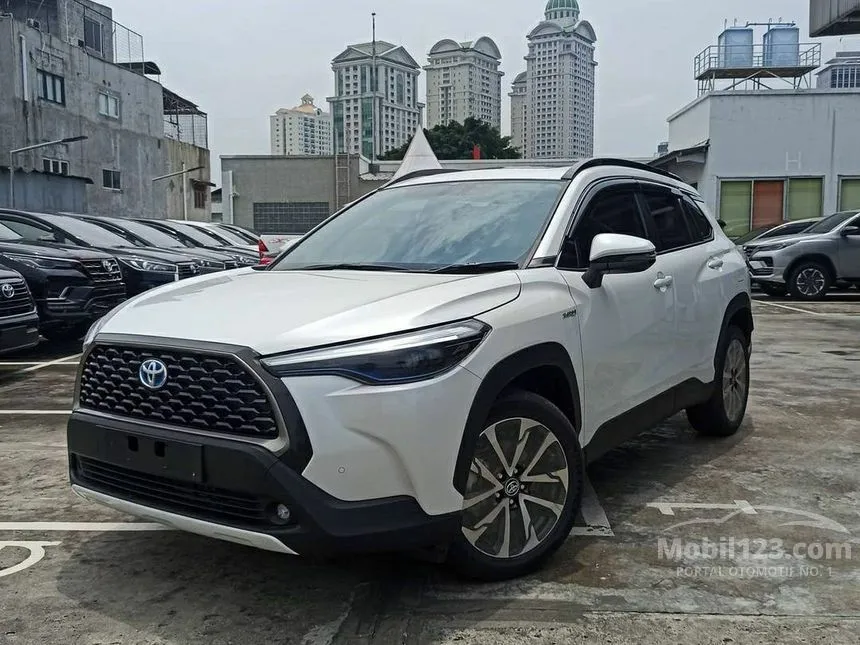 Jual Mobil Toyota Corolla Cross 2022 Hybrid 1.8 di DKI Jakarta ...