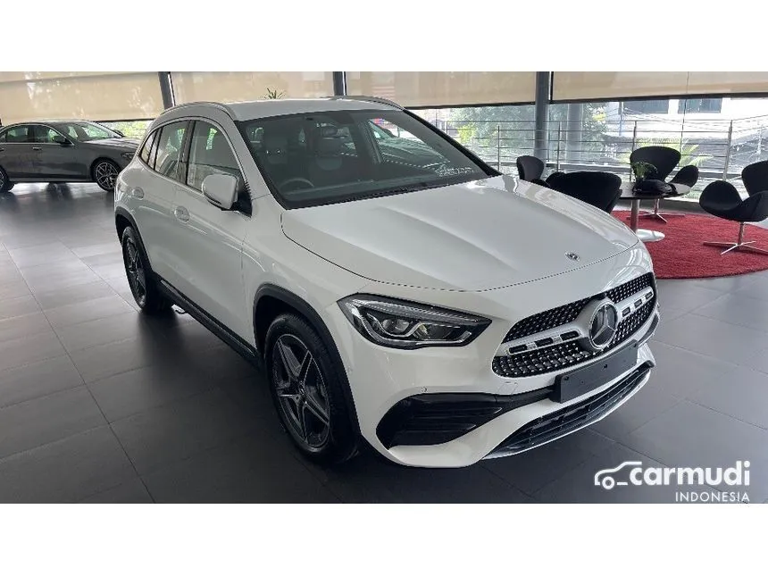 Mercedes-Benz GLA200 2023 AMG Line 1.3 in Jawa Barat Automatic SUV ...