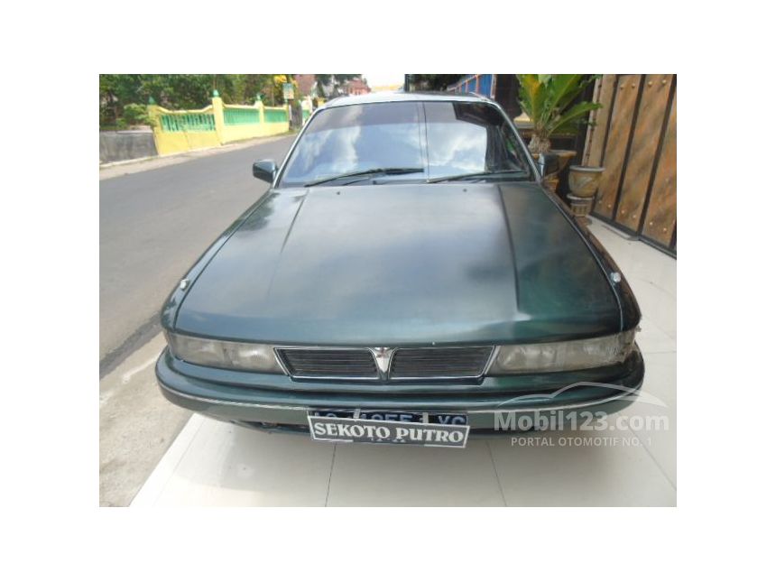 Jual Mobil Mitsubishi Eterna 1991 2.0 di Jawa Timur Manual Sedan Hijau ...