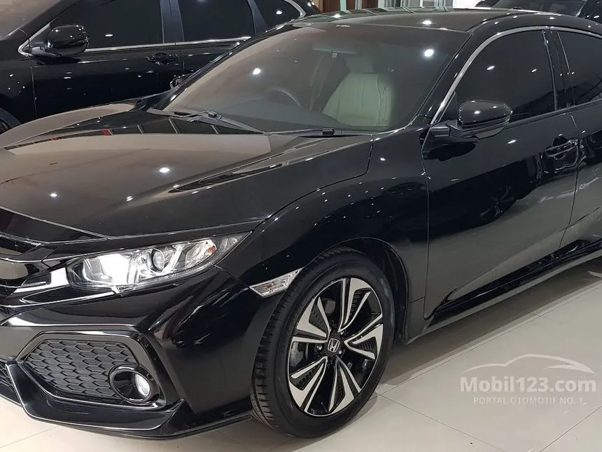 Jual Mobil Honda Civic 2017 S 1.5 di Jawa Barat Automatic Hatchback ...