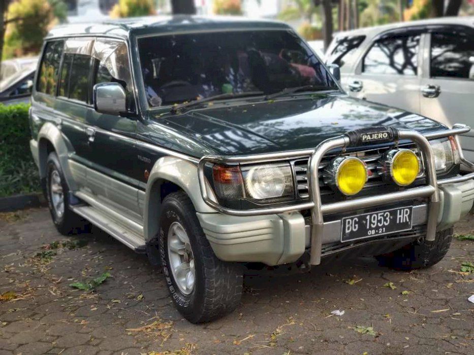 Seperti Bumi dan Langit, Ini Bedanya Mitsubishi Pajero dan Pajero Sport - Panduan Pembeli | Mobil123