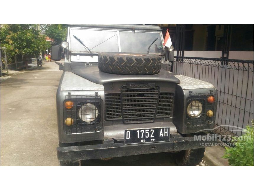 Jual Mobil Land Rover Defender 1977 2.5 Manual 2.5 di Jawa Barat Manual ...