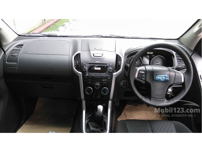 Jual Mobil Isuzu D-Max 2017 VGS Rodeo LS 2.5 di DKI Jakarta Manual Pick ...