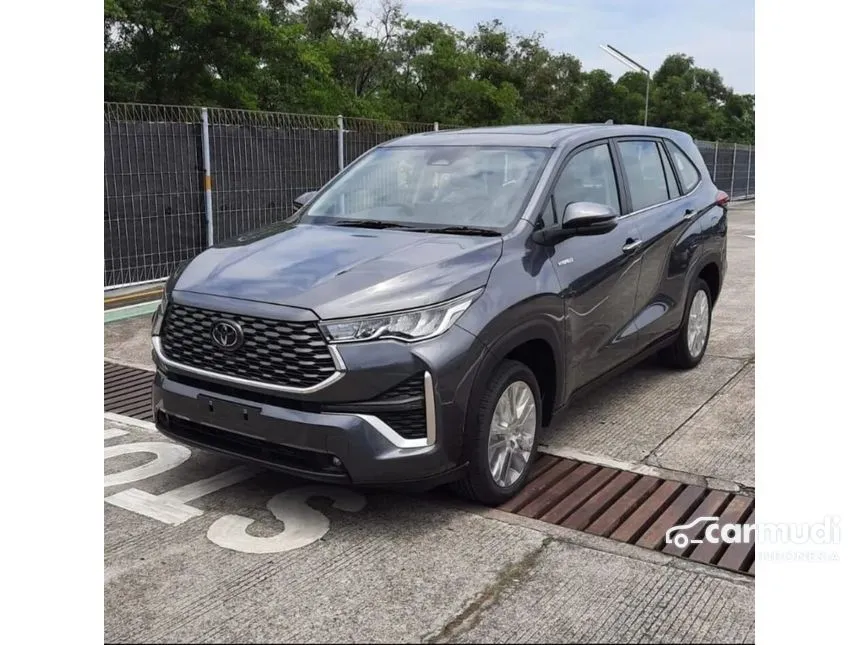 Toyota Kijang Innova Zenix 2022 Q HV TSS Modellista 2.0 in Banten ...