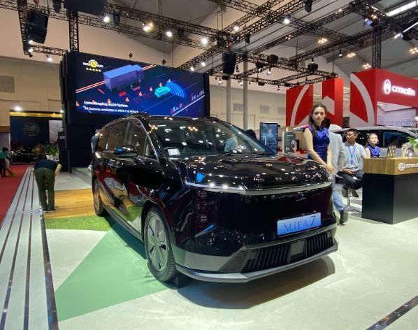 Maxus Mifa 7, Harga Rp700 Jutaan Siap Jadi Pesaing Toyota Voxy yang Ramah Lingkungan - Panduan ...