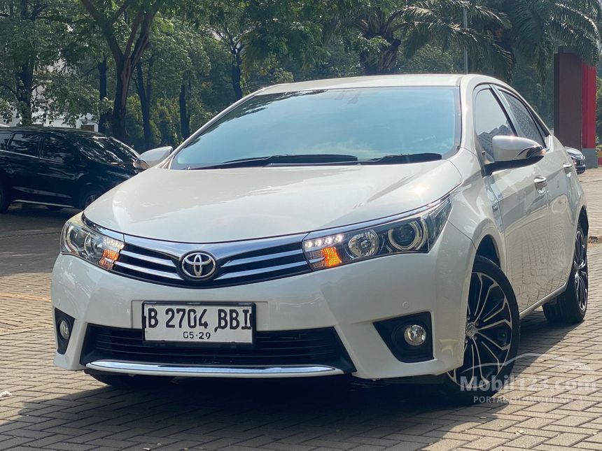 Jual Mobil Toyota Corolla Altis 2014 V 1.8 di Jawa Barat Automatic ...