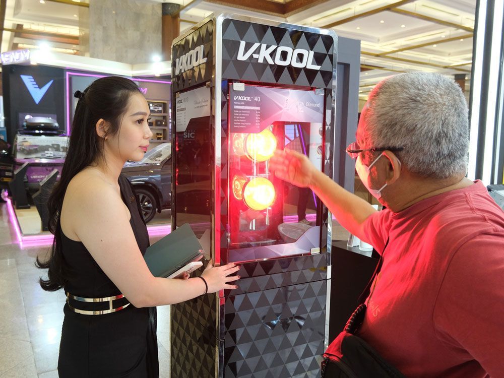 Kaca Film V-Kool Mahal? Ini Ternyata Alasannya! - Berita Otomotif | Mobil123