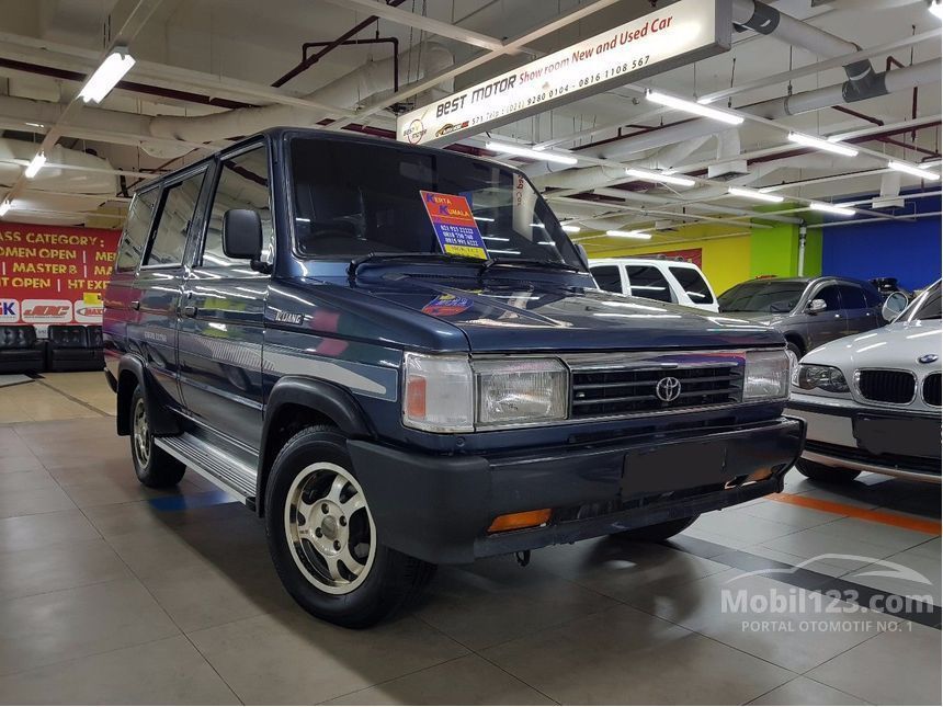 Jangan Keliru, Ini Perbedaan Toyota Kijang Super dan Kijang Grand Extra - Panduan Pembeli | Mobil123