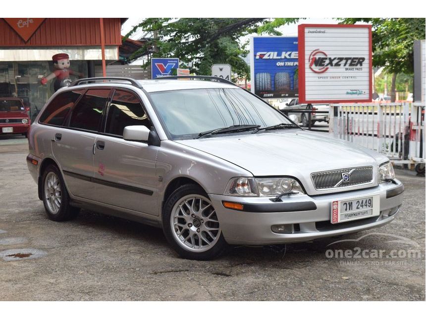 Volvo V40 2002 (ปี 96-04) 1.9 เกียร์อัตโนมัติ สีเงิน | One2car.com ...