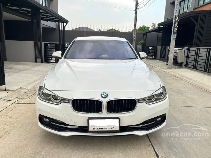 2017 BMW 320i 2.0 F30 (ปี 11-16) 2.0 Sedan AT มือสอง One2car