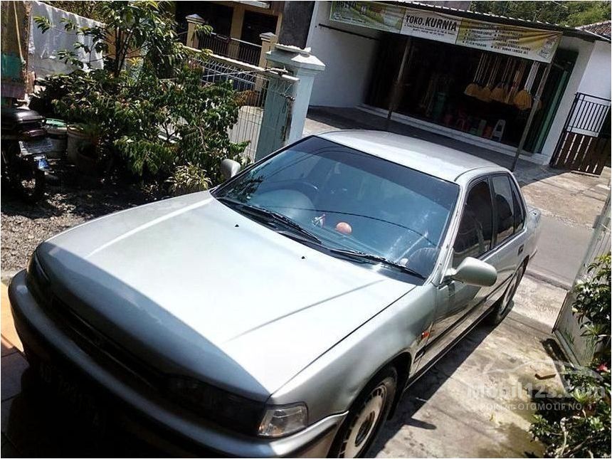 Jual Mobil Honda Maestro 1993 2.0 di Jawa Tengah Manual Sedan Silver Rp ...