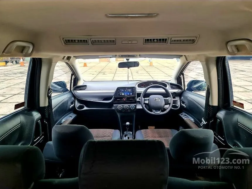 Jual Mobil Toyota Sienta 2017 G 1.5 di DKI Jakarta Automatic MPV Hitam ...