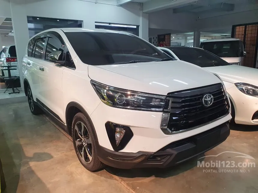 Jual Mobil Toyota Innova Venturer 2022 2.4 di Jawa Barat Automatic ...