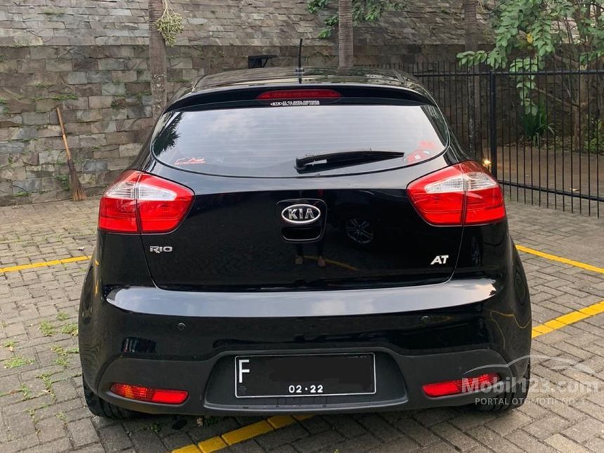 Jual Mobil KIA Rio 2012 UB 1.4 di Jawa Barat Automatic Hatchback Hitam ...