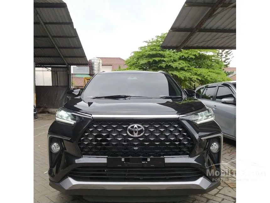 Jual Mobil Toyota Veloz 2023 Q 1.5 di Jawa Timur Automatic Wagon Hitam ...