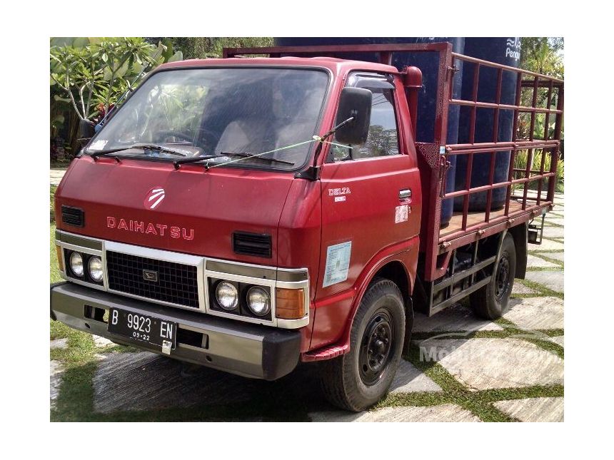 Jual Mobil Daihatsu Delta 1995 2.8 Manual 2.8 di Jawa Barat Manual ...