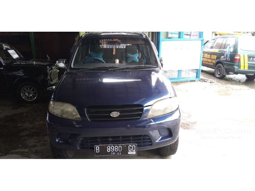 Jual Mobil Daihatsu Taruna 2002 FL 1.5 di Jawa Barat Manual SUV Biru Rp ...